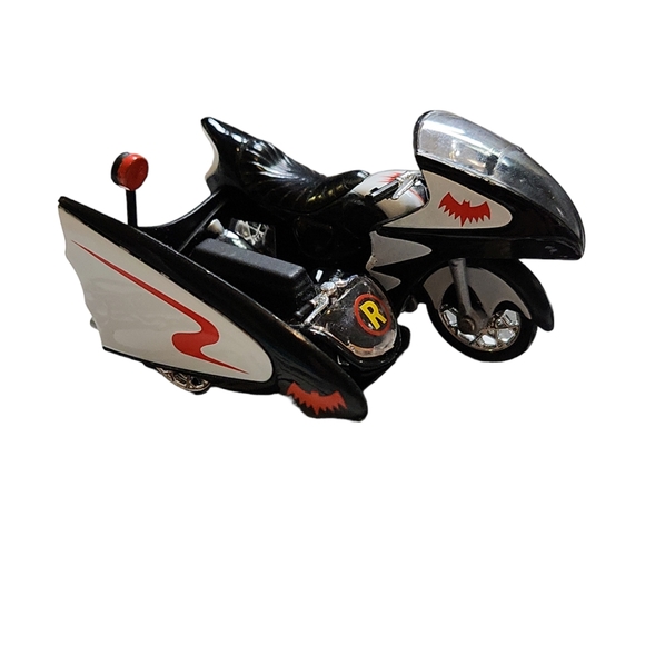 Hot Wheels | Toys | Mattel Hot Wheels 966 Tv Series Batman Batcycle ...